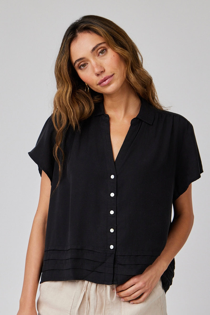 Cap Sleeve Buttondown (Black) – Kiki Risa Clothing